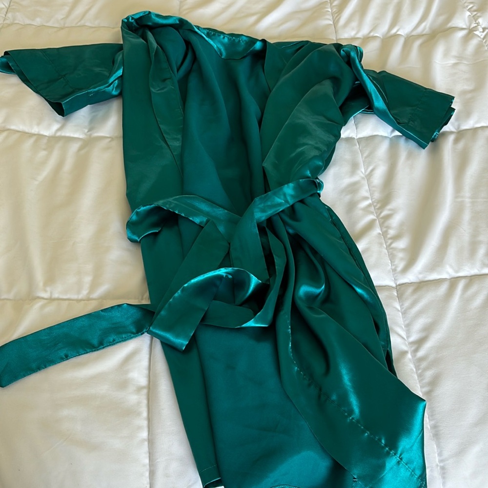 Bluey Green Silk Robe - Gem